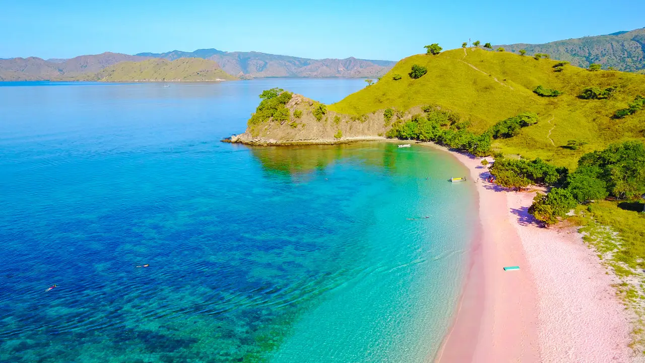 Destinasi Wisata Alam Indonesia yang Harus Kamu Kunjungi - Lifestyle Fimela.com