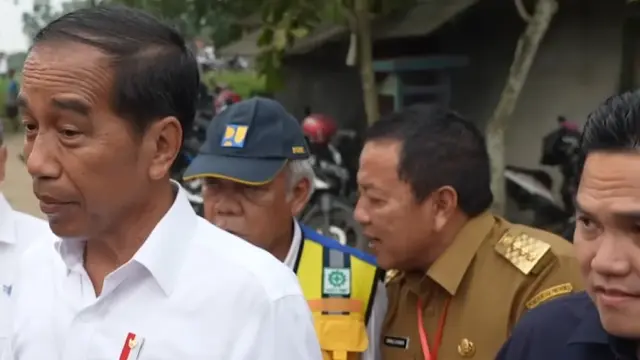 Nama Pak Bas Trending Usai Gubernur Lampung Tepuk Tangan Saat Jokowi ...