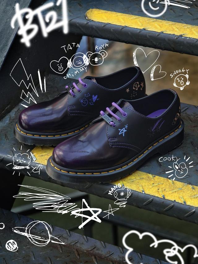 Memadukan Seni, Musik, dan Gaya, Dr. Martens Berkolaborasi dengan BT21 - Fashion Fimela.com