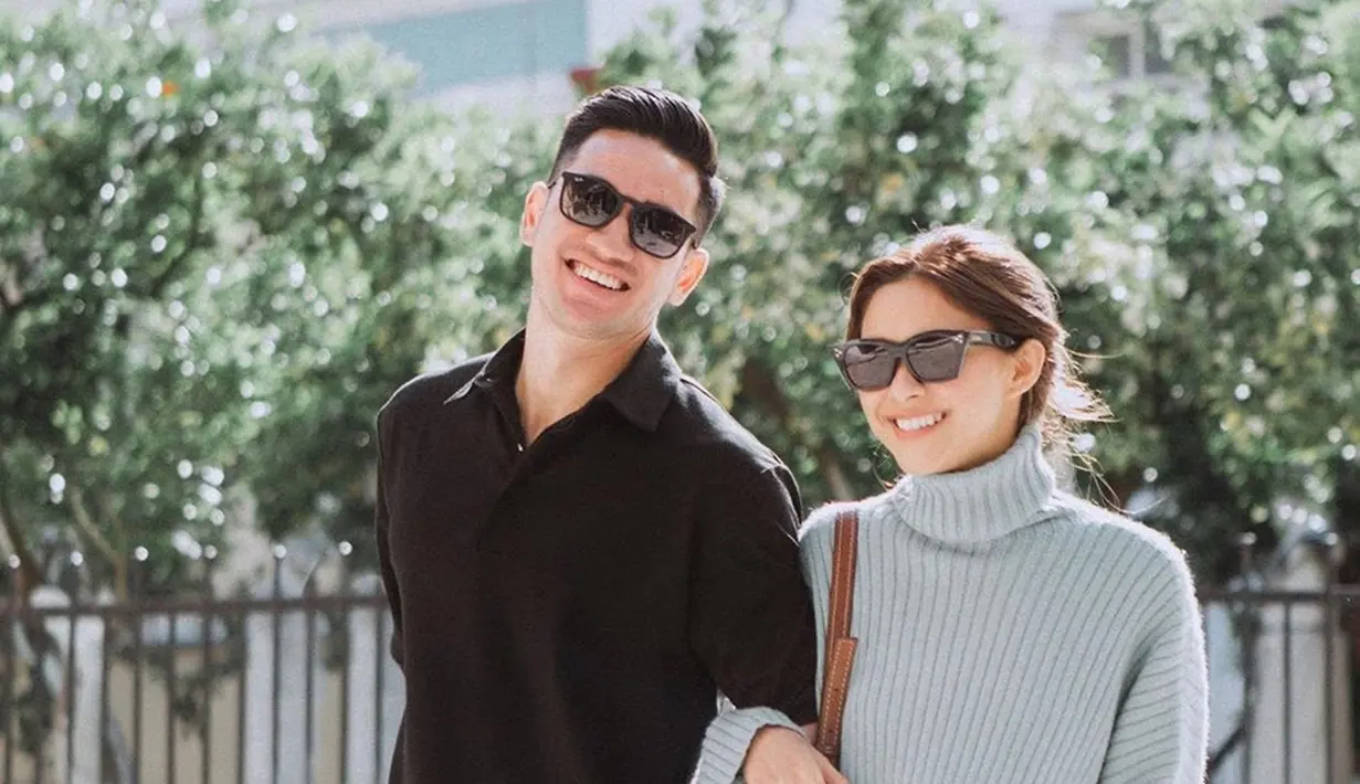 FOTO: Pasangan Seleb Romantis yang Bikin Netizen Baper - Foto Liputan6.com