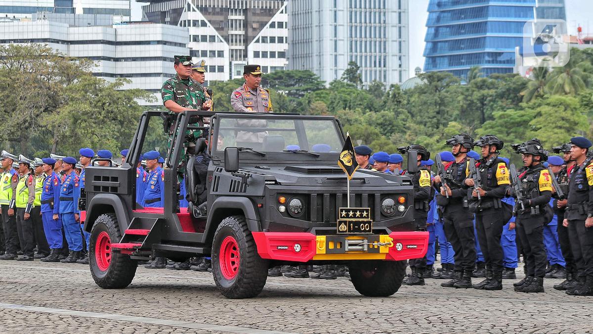Panglima TNI dan Kapolri Pimpin Apel Operasi Lilin 2022 di Monas - Foto Liputan6.com