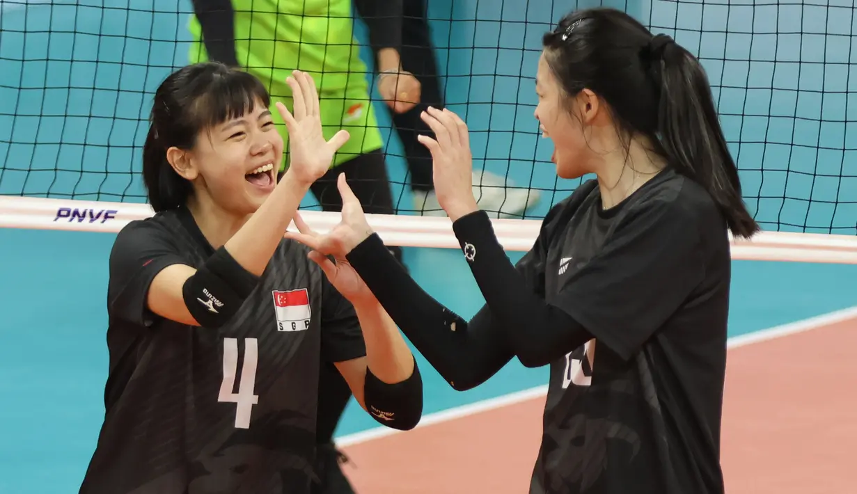 Foto: Bangkit, Timnas Voli Putri Indonesia Sikat Singapura di Laga ...