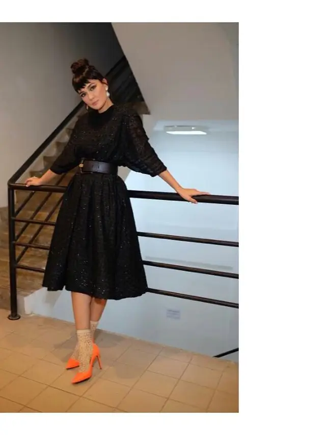 10 Inspirasi Model Rambut Poni ala Luna Maya, Tampilan Fresh Bak ABG ...