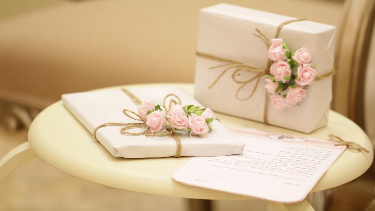 5 Rekomendasi Hadiah untuk Pacar yang Unik dan Lucu - Relationship ...