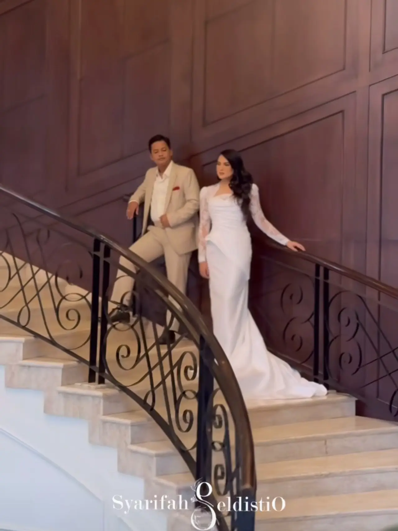 7 Potret Resepsi Keempat Pernikahan Dustin Tiffani dan Ditha, Jadi yang ...