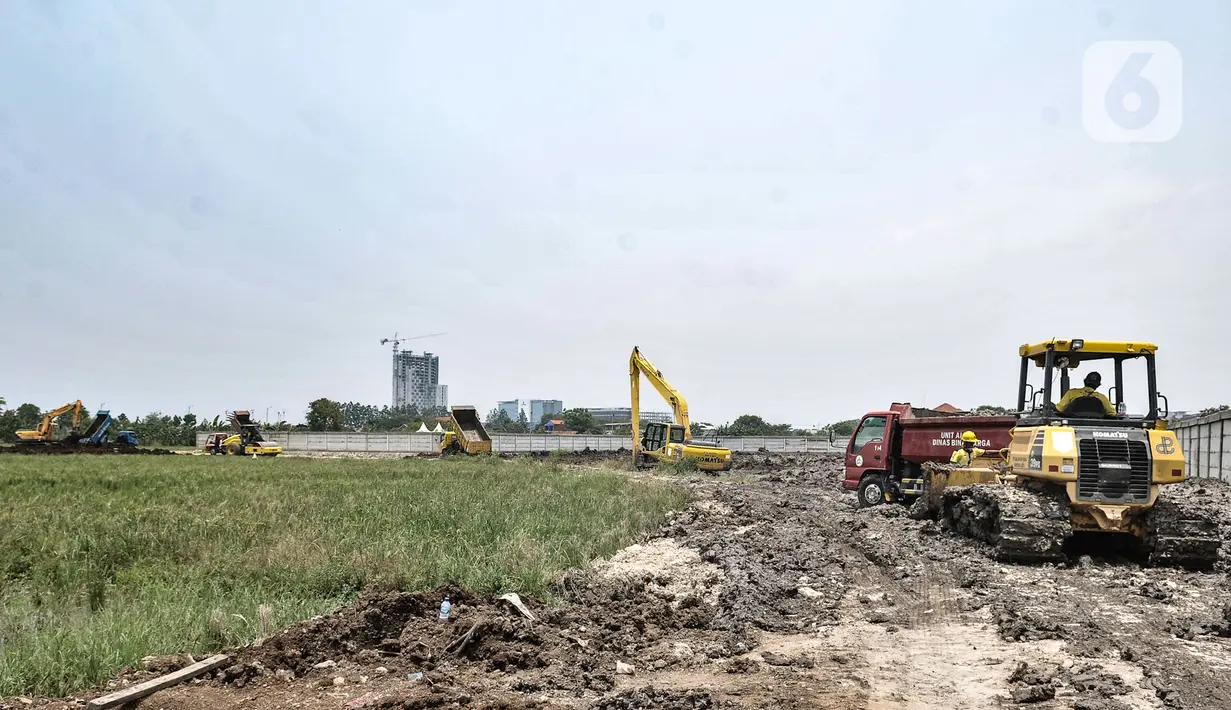 FOTO: TPU Rorotan Disiapkan untuk Pemakaman Khusus Covid-19 - Foto ...