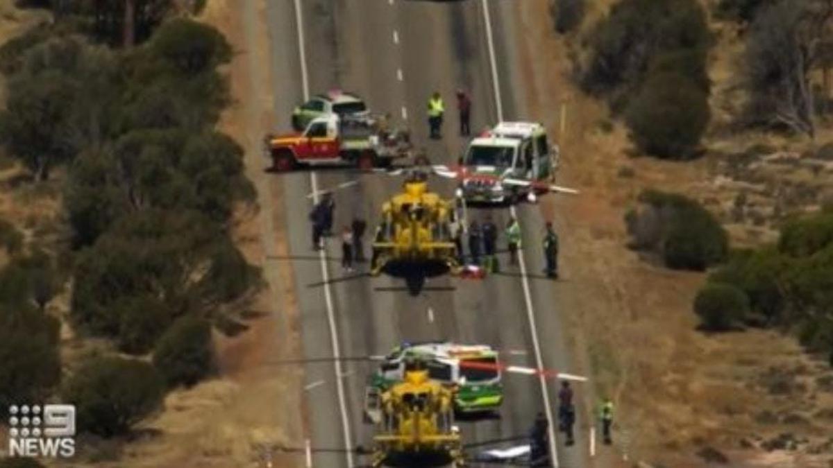 Kisah Heroik, Gadis Cilik Selamatkan 2 Adik Usai Kecelakaan Mobil yang ...