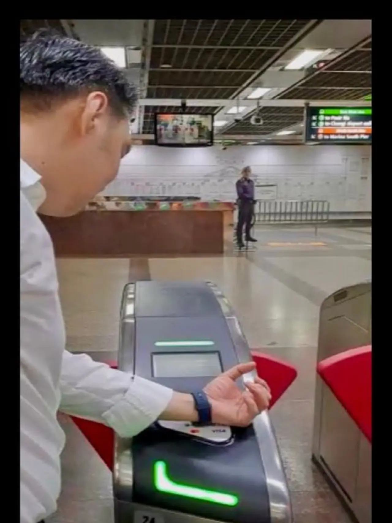 Praktis dan Sat Set, Menjelajah Singapura dengan Visa Contactless ...