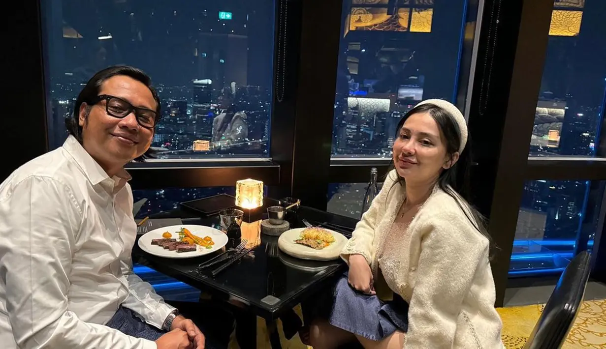 Potret Gofar Hilman Rayakan Ultah ke-41 Bareng Cupi Cupita, Dinner ...