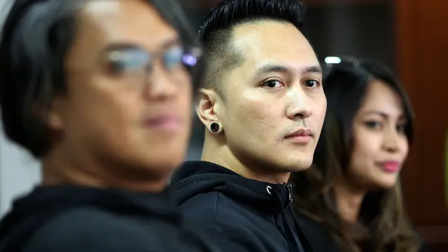 Membaik, Edison dan Demian Aditya Foto Bareng - ShowBiz Liputan6.com
