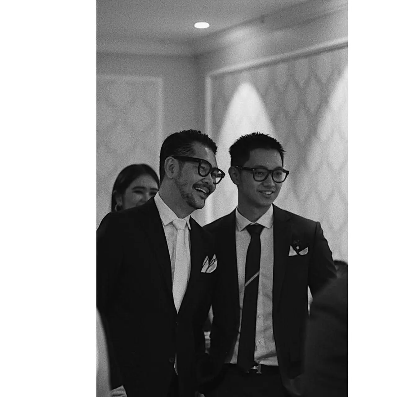 6 Potret Kebersamaan Ferry Salim dan Brandon Salim, Bak Kakak Adik ...