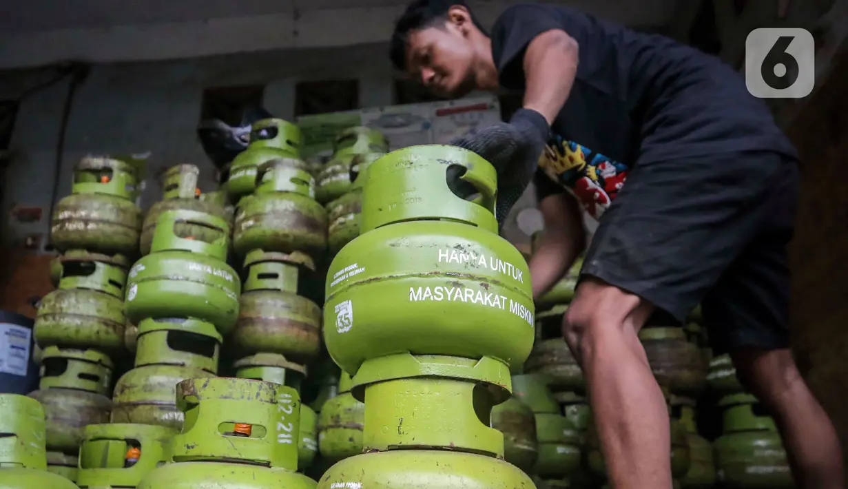 Mulai 1 Januari 2024, Beli LPG 3 Kg Wajib Pakai KTP - Foto Liputan6.com