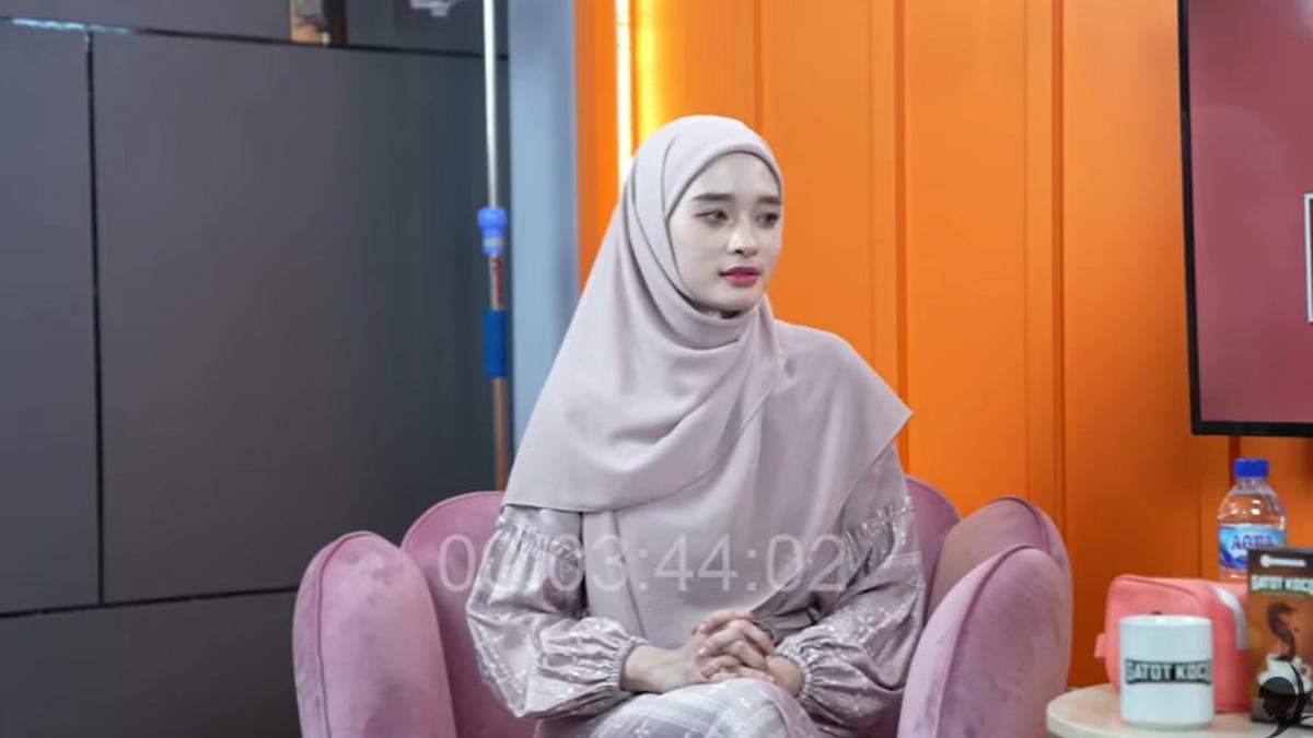 Soal Pro Kontra Inara Rusli Lepas Cadar, Ustaz Derry Sulaiman: Tidak Semua Orang Harus Sesuai ...