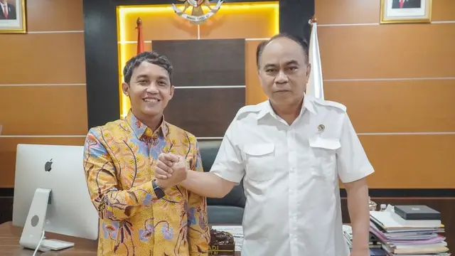 Bertemu Relawan Jokowi, Raja Juli: PSI Itu Projo - News Liputan6.com
