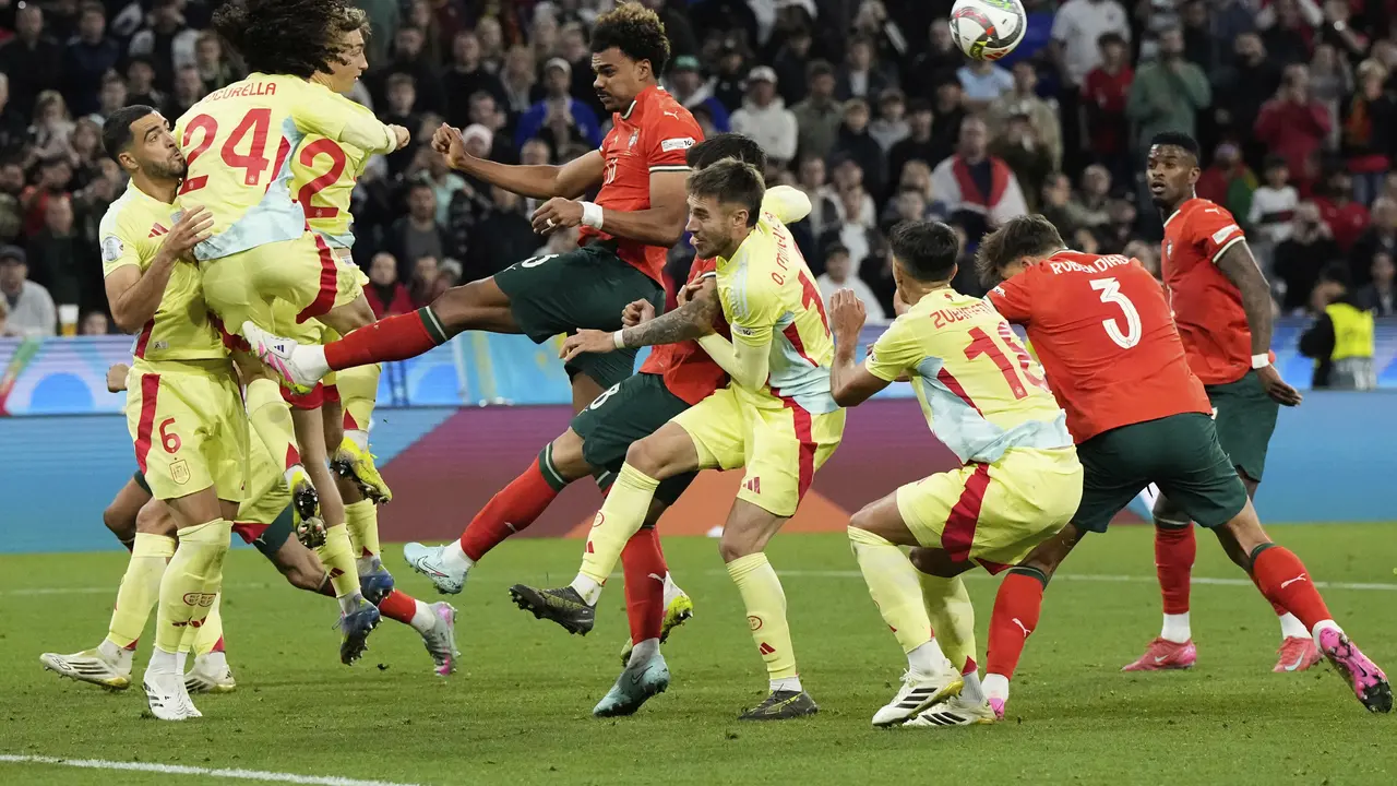 Hasil Pertandingan Portugal vs Spanyol: Skor 2-2 (5-3 pen) - Bola ...