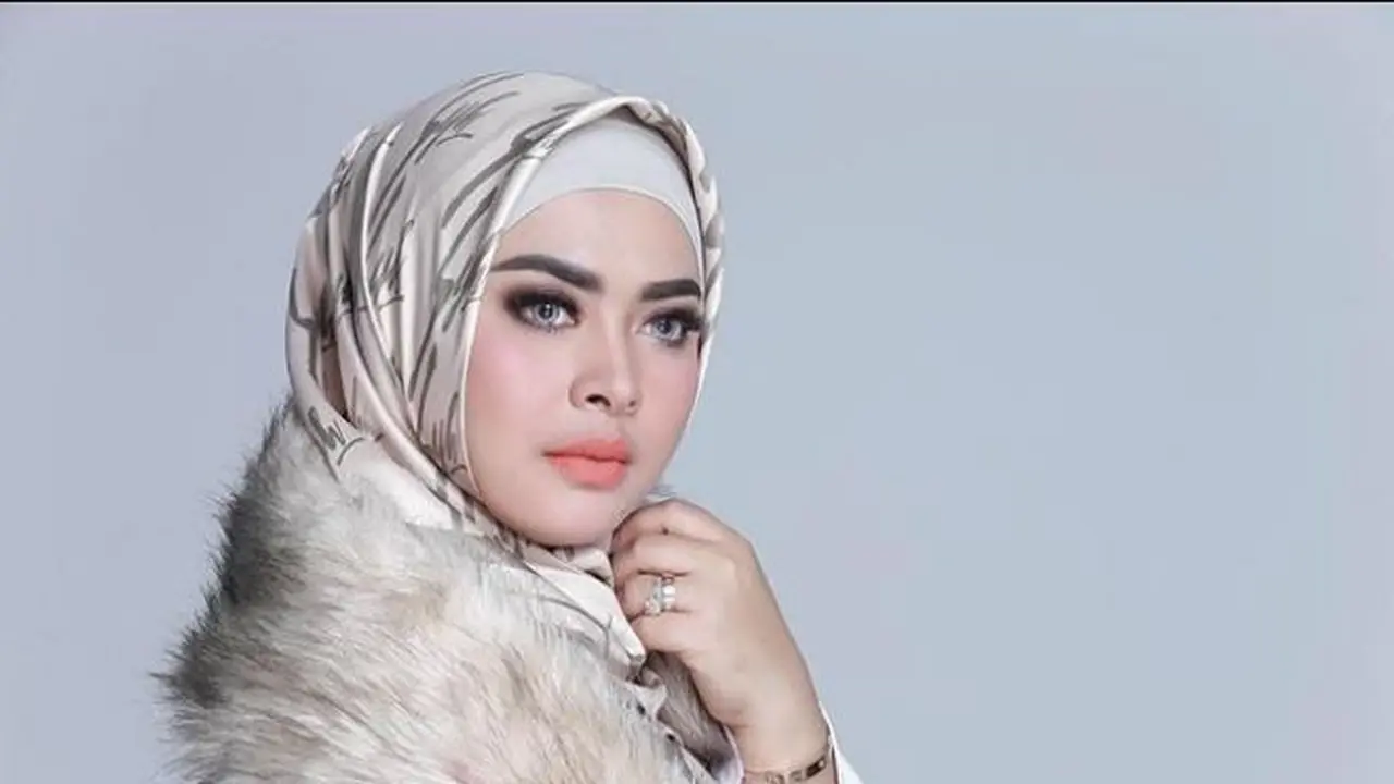 Inspirasi Ramadan, Style Hijab Chic Ala Aisyahrani - Islami Liputan6.com