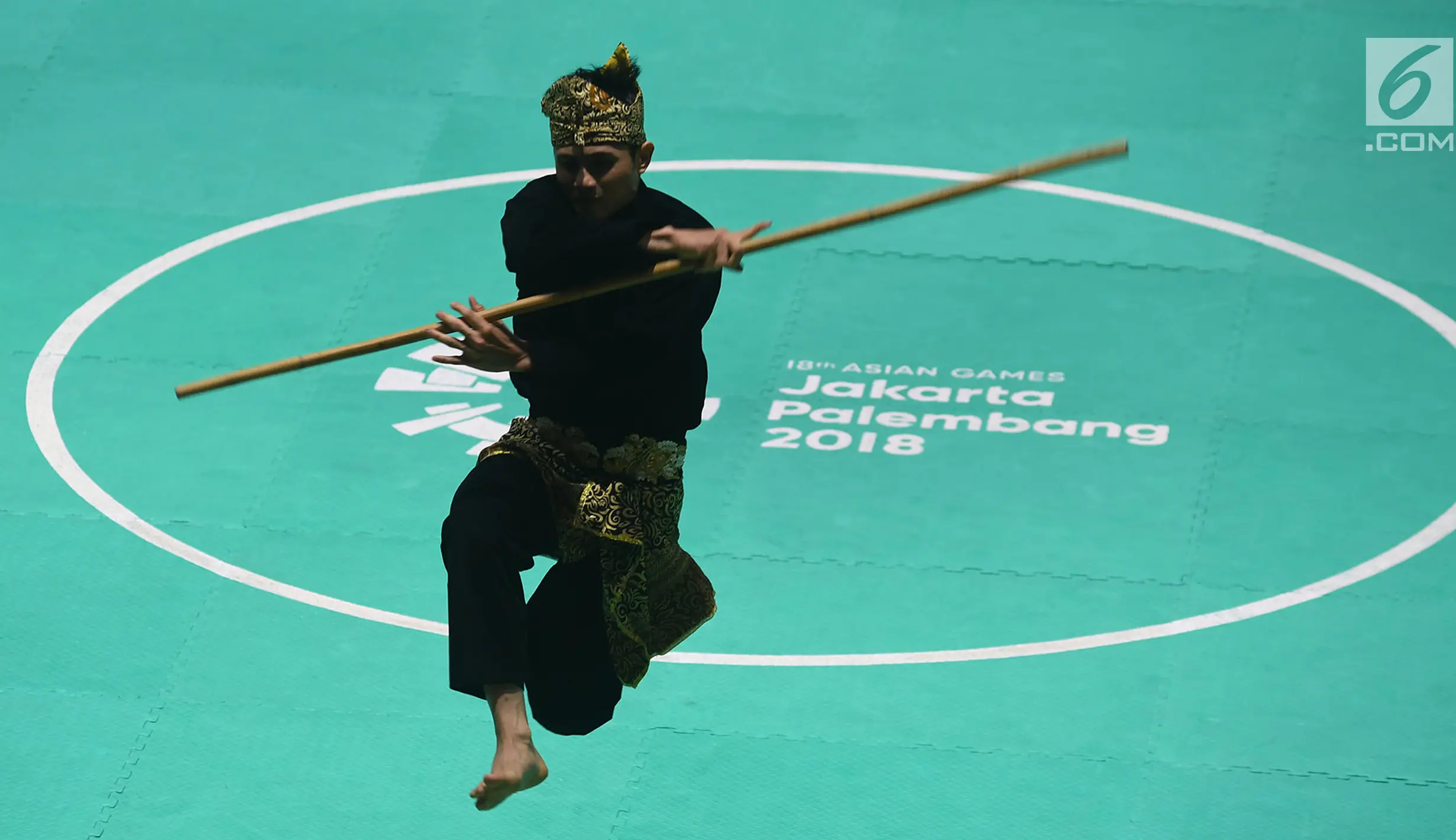 FOTO: Lewat Sugianto, Pencak Silat Perpanjang Panen Emas Indonesia ...