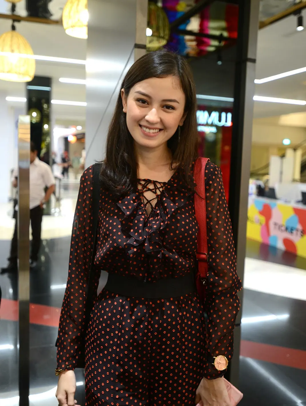 FOTO: Gaya Santai Kimberly Ryder yang Makin Menawan Setelah Menikah ...