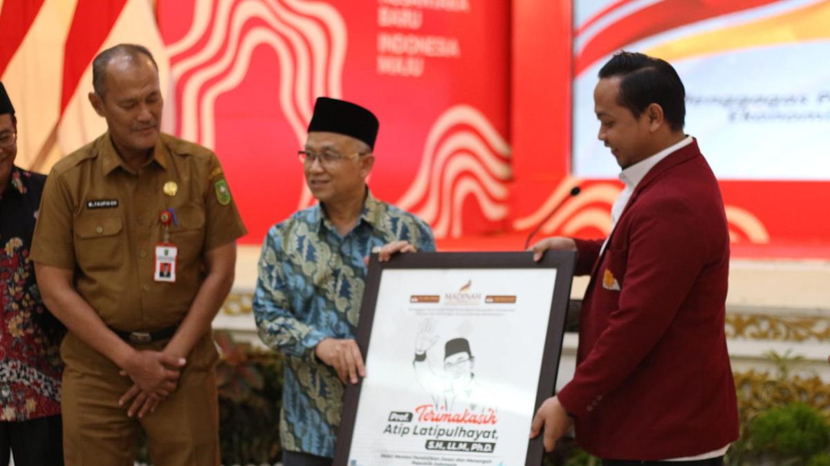 Wamen Dikdasmen Atip Latifulhayat Hadiri Kaderisasi Madinah, Kolaborasi PP Hima Persis dan PW ...