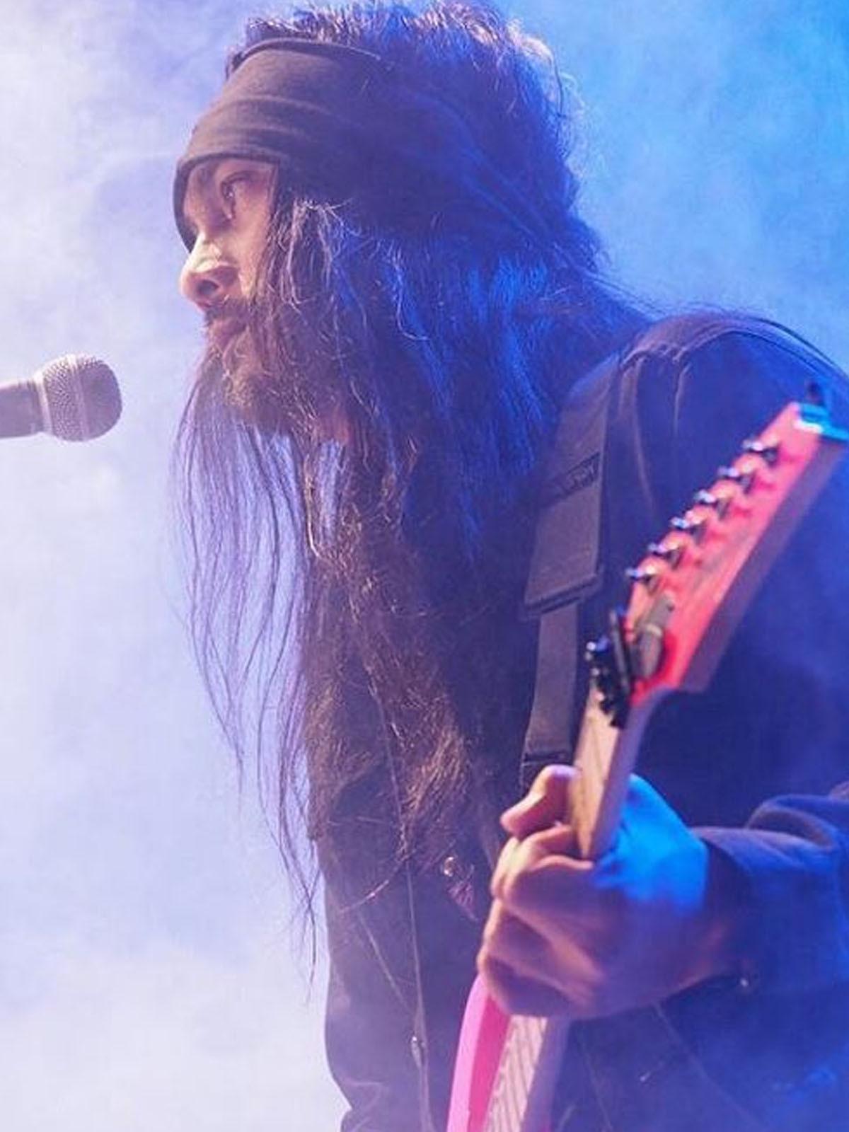 Stevi Item Sayangkan Kurangnya Panggung untuk Band Rock Indonesia ...