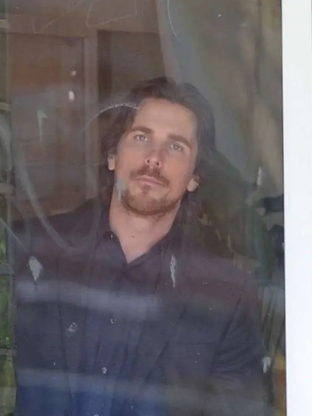 Potret dan Fakta Christian Bale, Pemeran Frankenstein yang Ternyata ...