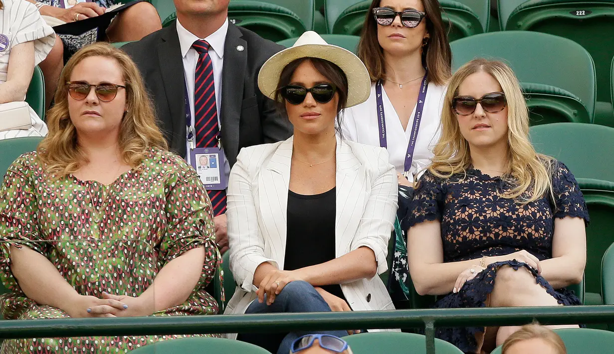 FOTO: Meghan Markle Keluar Istana Demi Dukung Serena William - Foto ...