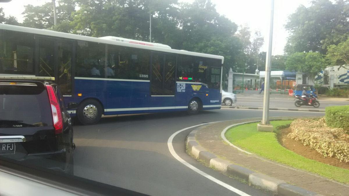 Kenang PPD, TransJakarta Luncurkan Bus Jadul - News Liputan6.com