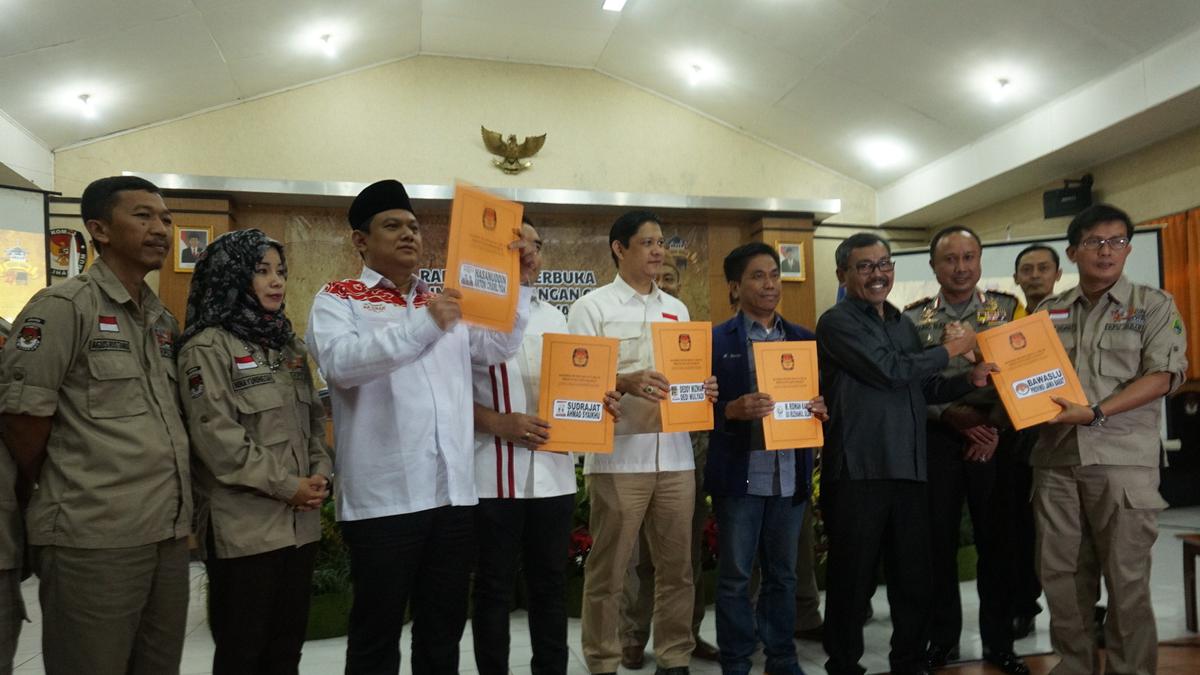 KPUD Tetapkan 4 Pasangan Calon Berlaga di Pilkada Jabar - Pemilu Liputan6.com