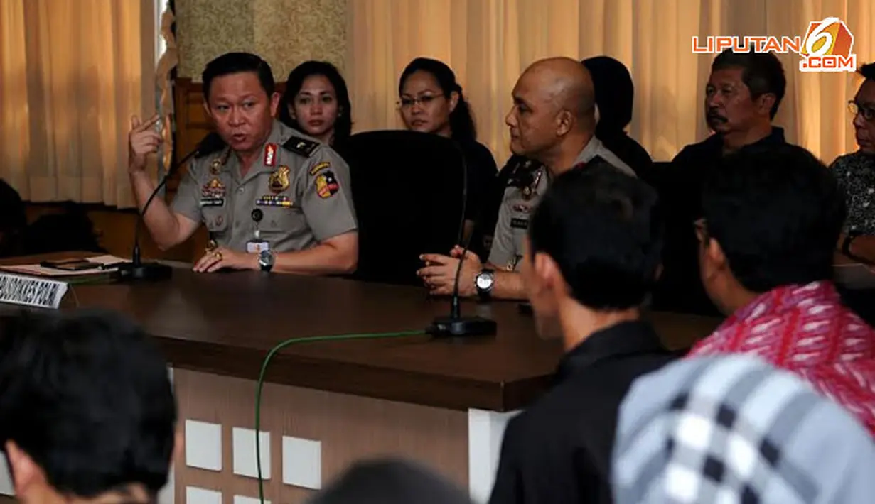 [FOTO] RS Polri Umumkan Identifikasi Jenazah - Foto Liputan6.com