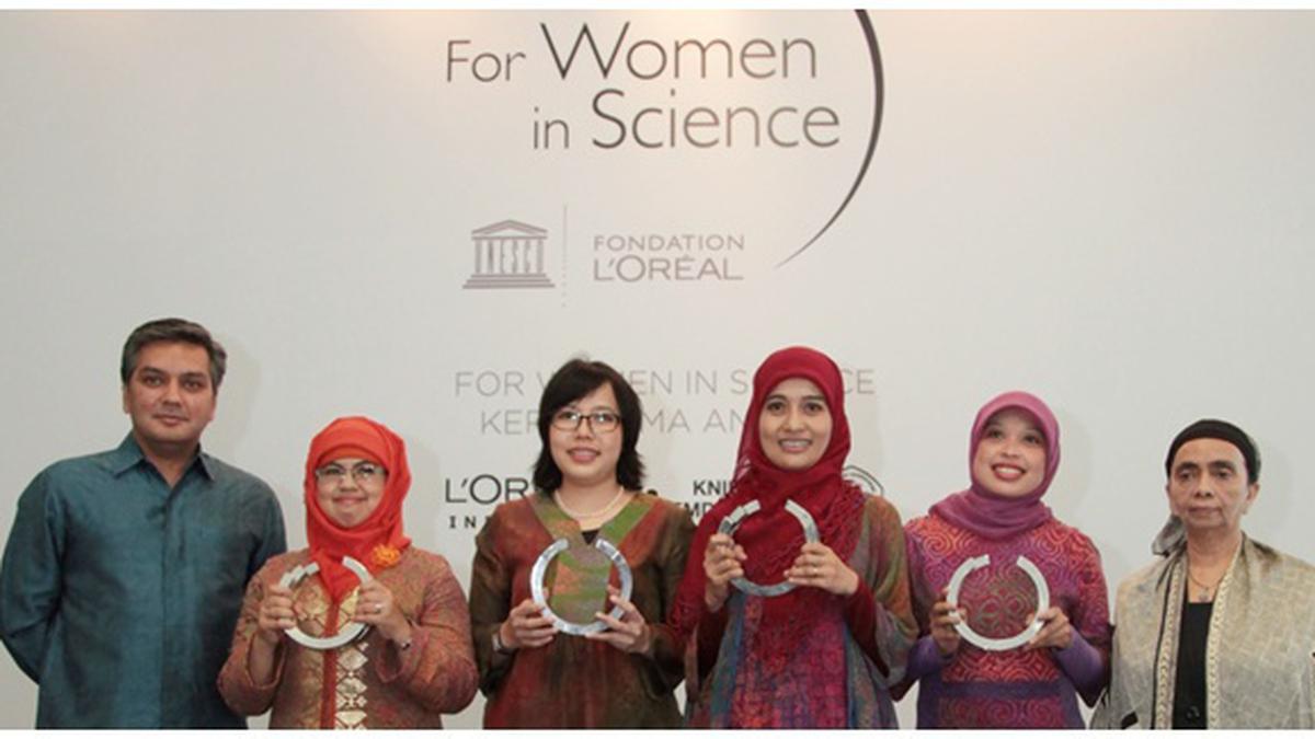L’Oreal-UNESCO For Women in Science Nasional 2013 Berikan Fellowship Kepada 4 Perempuan Peneliti ...