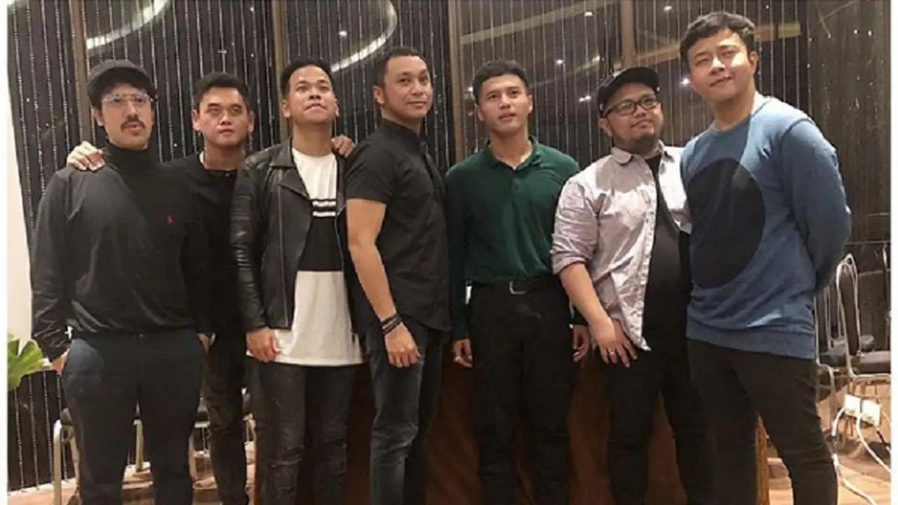 Perkenalkan, Ubay Yusuf Vokalis Baru Nidji - ShowBiz Liputan6.com