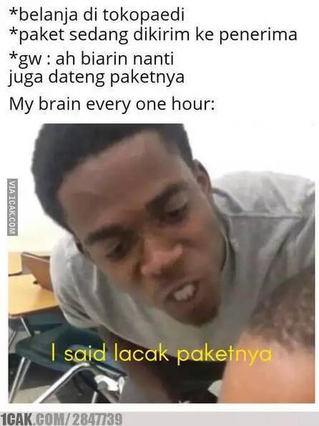 7 Meme Kocak Orang Enggak Sabar Tunggu Paket Datang Ini Bikin Geleng ...