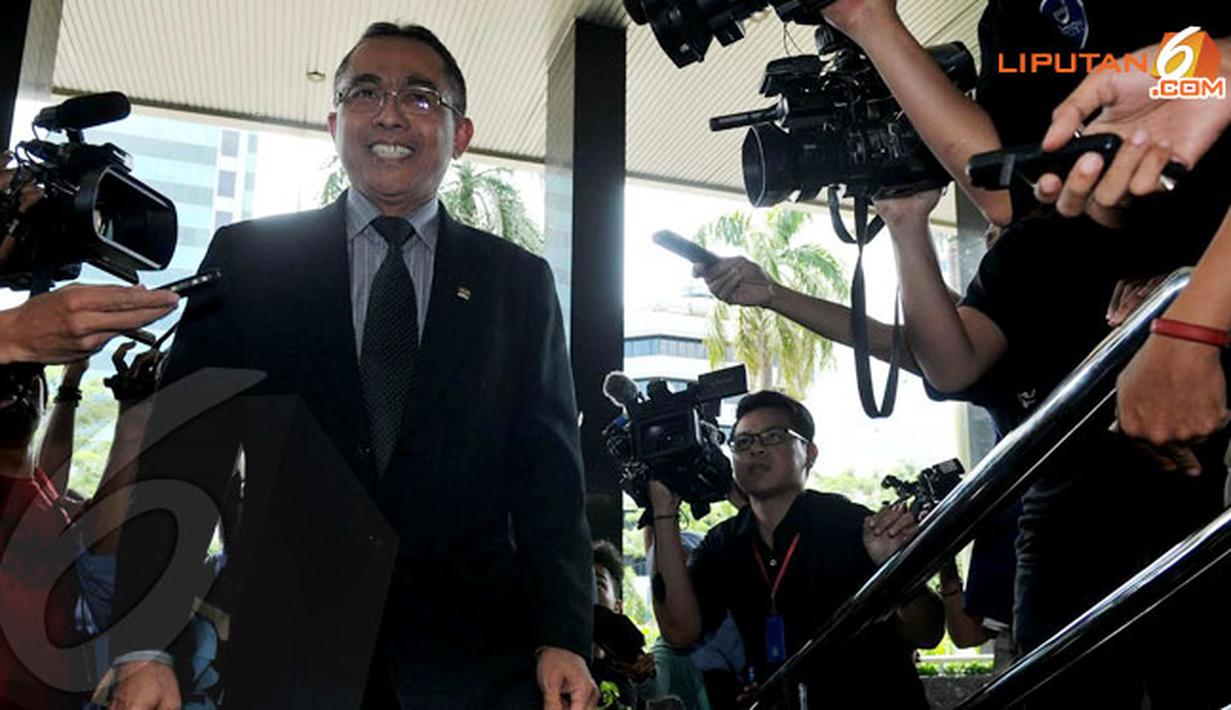 [FOTO] Diam-Diam, Eman Suparman Laporkan 6 Hakim Yang Terlibat Suap - Foto Liputan6.com