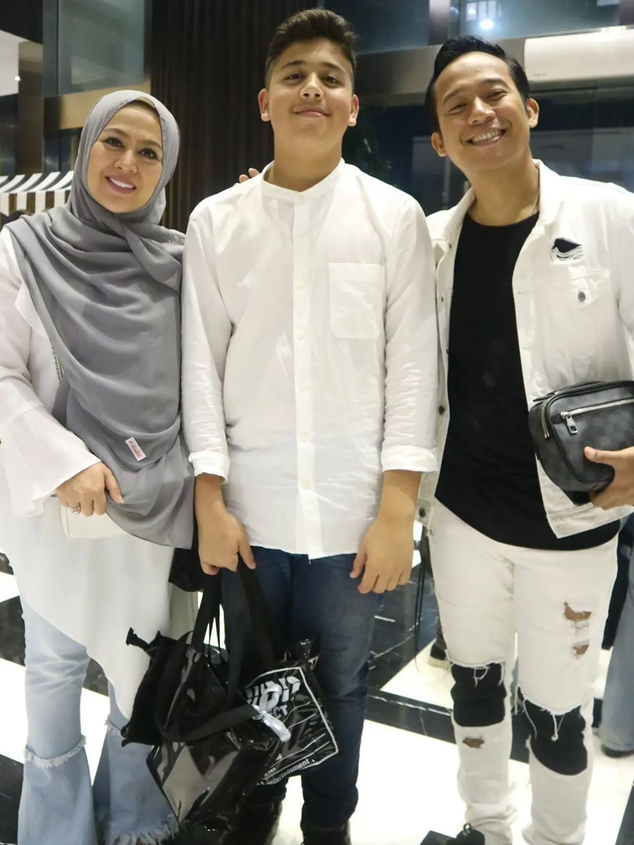 Ingat Nizam di Sinetron Buku Harian Baim? Ini 7 Potret Terbarunya - Hot ...