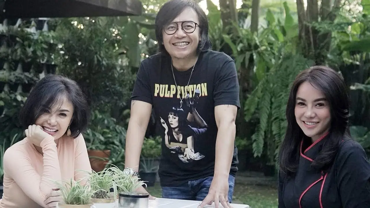 Ari Lasso Unggah Foto Perdana Bareng Kekasih, Ini Momen Manis Keduanya ...