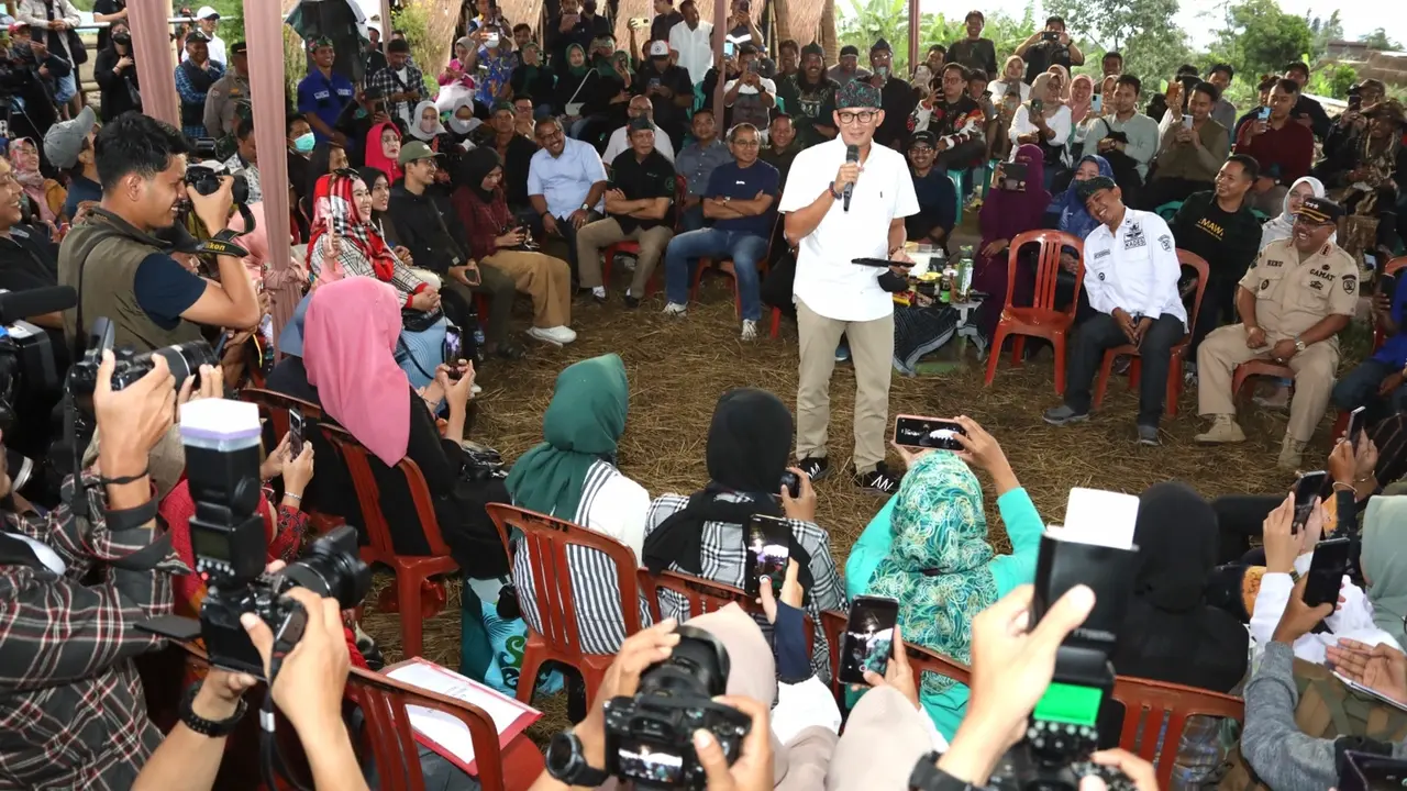 Ciptakan Peluang Kerja Lewat Ekosistem Berkelanjutan, Sandiaga Uno Dorong Komunitas Film Desa ...