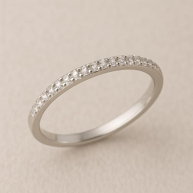 6 Model Cincin Emas Putih Wanita Terbaru yang Ngetren di 2025, Gaya ...