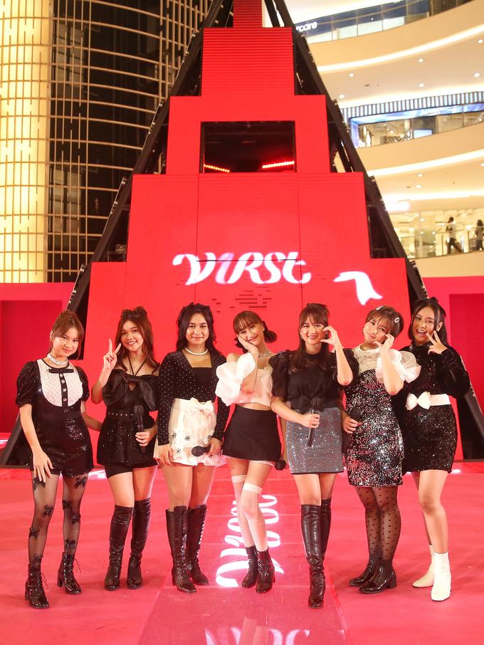 Debut Tampil di Depan Publik, V1RST Dapat Kejutan dari CJR ...