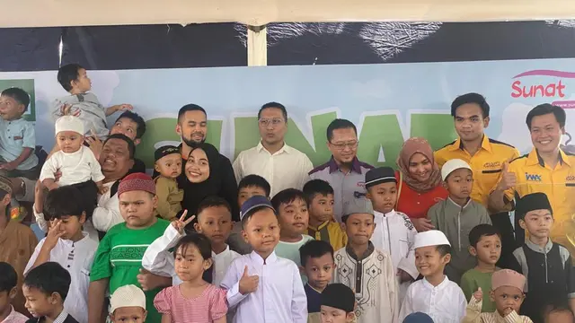 Dimas Seto Lakukan Syiar Agama dengan Sunatan Massal - ShowBiz Liputan6.com