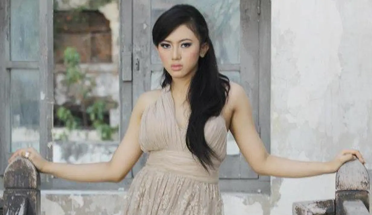 Siapa Sangka, Aa Gatot Brajamusti Ternyata Punya Putri Secantik Ini ...