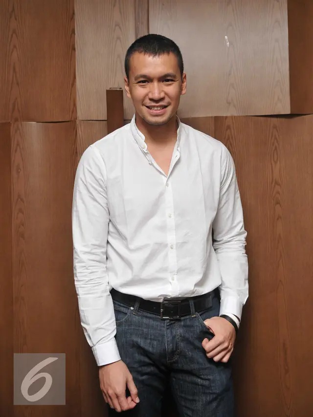 Jadi Detektif, Samuel Rizal Belajar Menembak - ShowBiz Liputan6.com