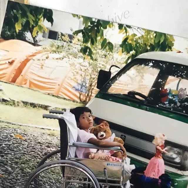 6 Potret Masa Kecil Delisa Korban Tsunami Aceh 2004, Kenang Belajar ...