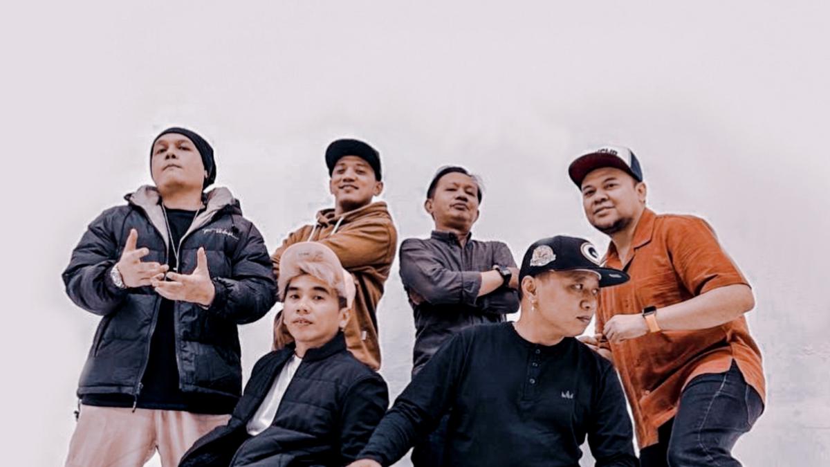 Menikmati Lagu Ten2Five "You" dengan Sentuhan Beda Ala T-Five Music ...