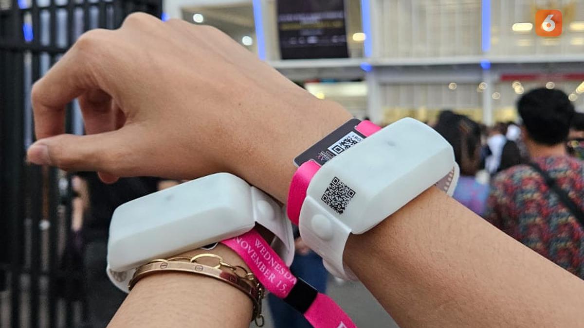 Teknologi di Balik Xyloband, Gelang Konser Coldplay yang Kembali ...