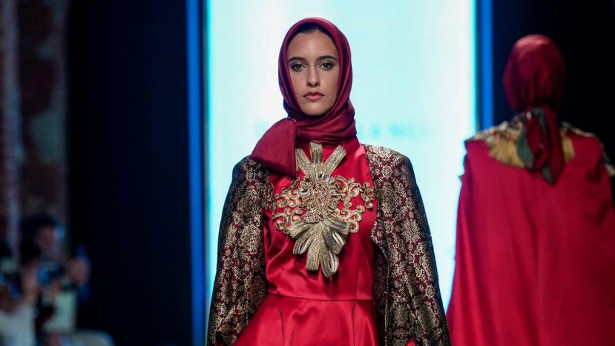 6 Desainer Indonesia Pamerkan Busana Modest Kontemporer di Amerika