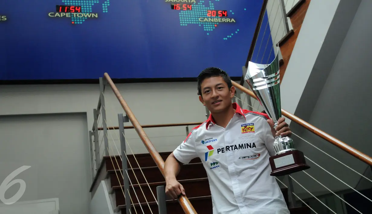 Isi Liburan, Rio Haryanto Sambangi SCTV Tower - Foto Liputan6.com