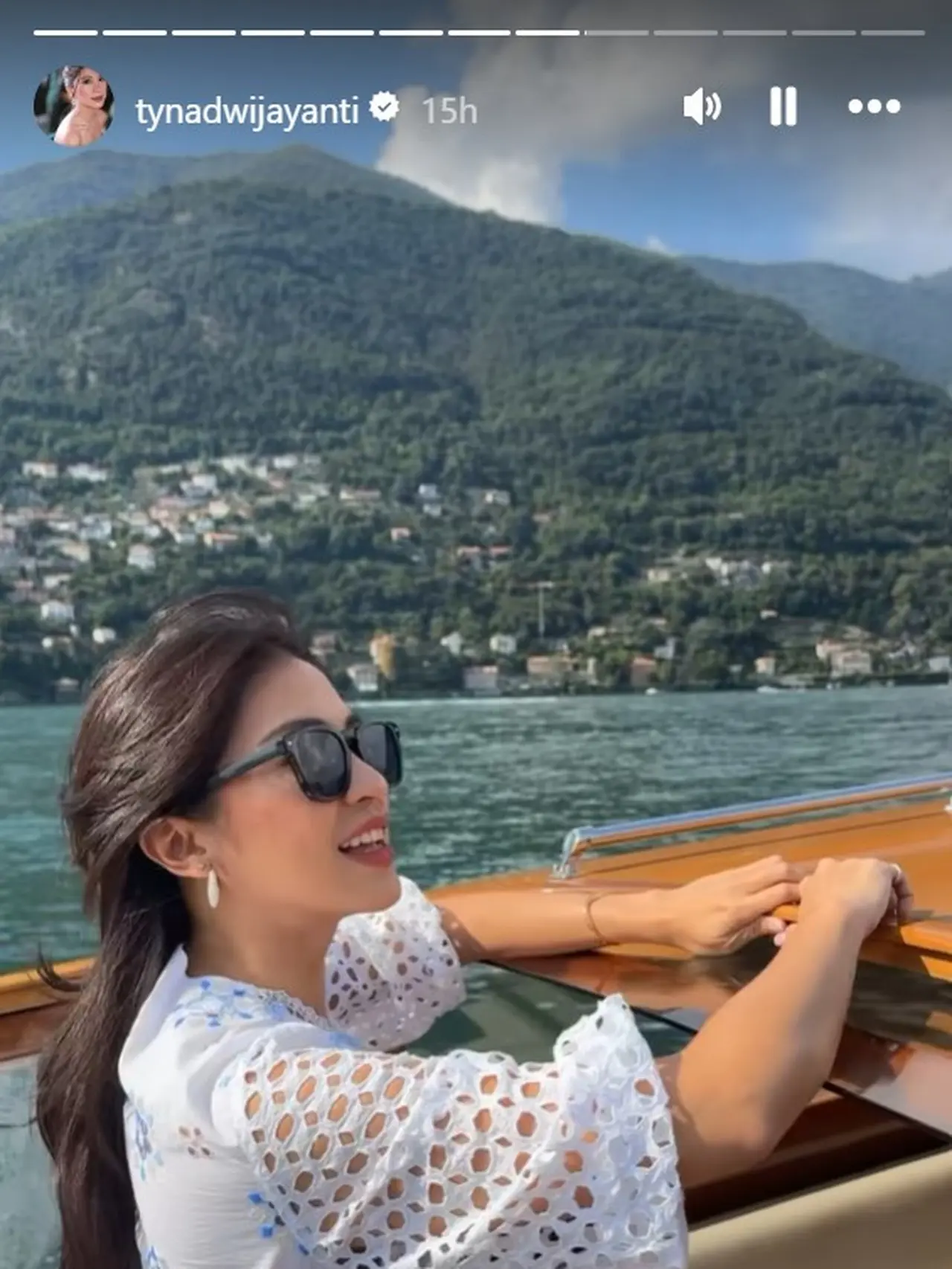 7 Potret Bahagia Tyna Dwi Jayanti Liburan Bareng Kekasih Baru ke Italia ...