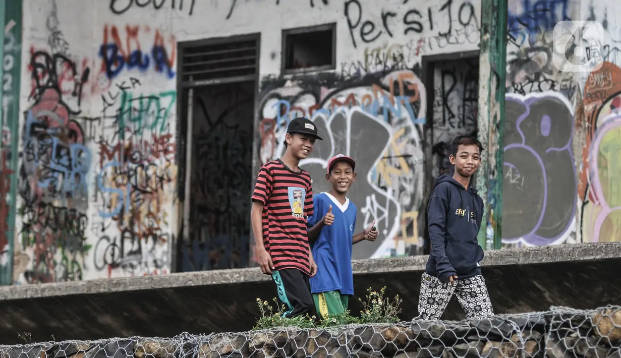 FOTO: Rencana Reaktivasi Stasiun Pondok Rajeg - Foto Liputan6.com