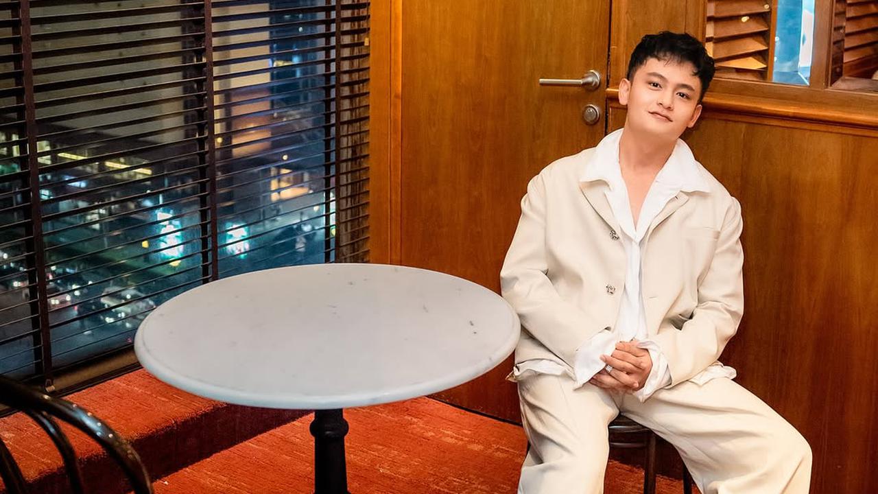 6 Fakta Randy Martin Syuting Film Dusun Mayit: Nyeri Belikat Hingga ...