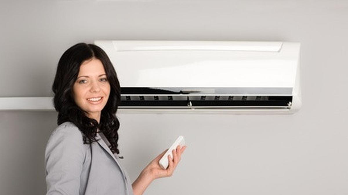 Tips Agar Kulitmu Tidak Kering Ketika Berada Dalam Ruangan Ber-AC ...